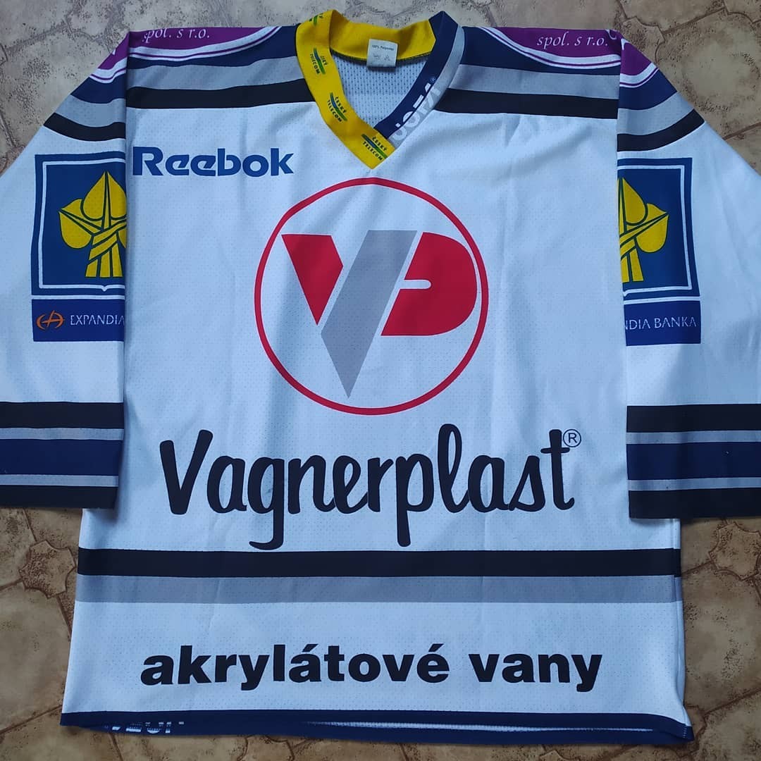 Czech Extraliga 2000-01 Jerseys